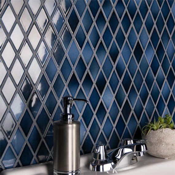 Hudson Kite - Porcelain F/W Tile - Design Tiles by Zumpano